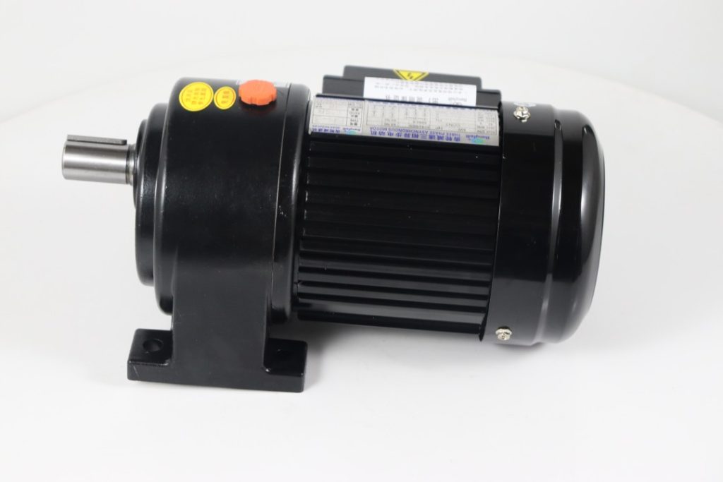 Aluminium Three Phase AC Gear Motors for Conveyor Facility - Gear ...